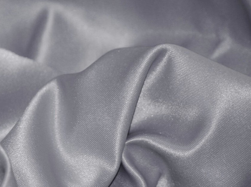 L'Amour Silver Linen $1 - – Milla Event Rentals